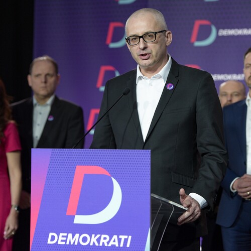 FOTO: Prichádzajú Demokrati. Heger predstavil prvé tváre novej ...