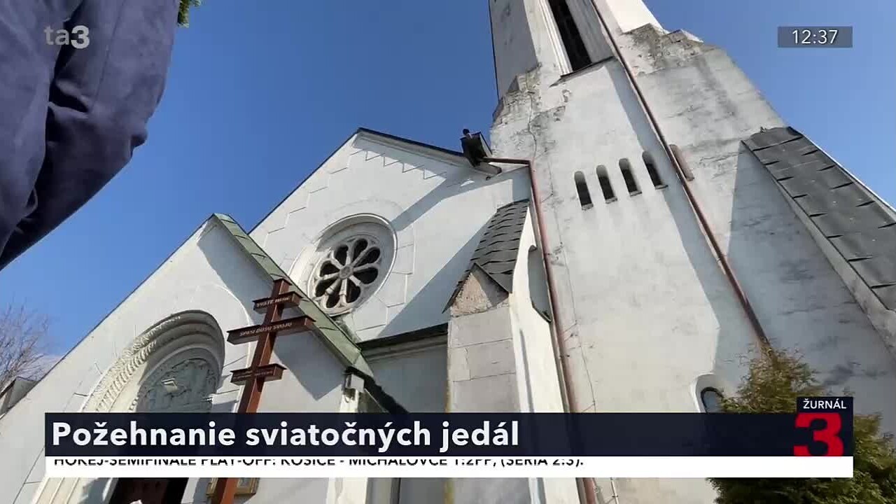 Na východnom Slovensku sa nedeľa začala posvätením jedál. Čo je ...