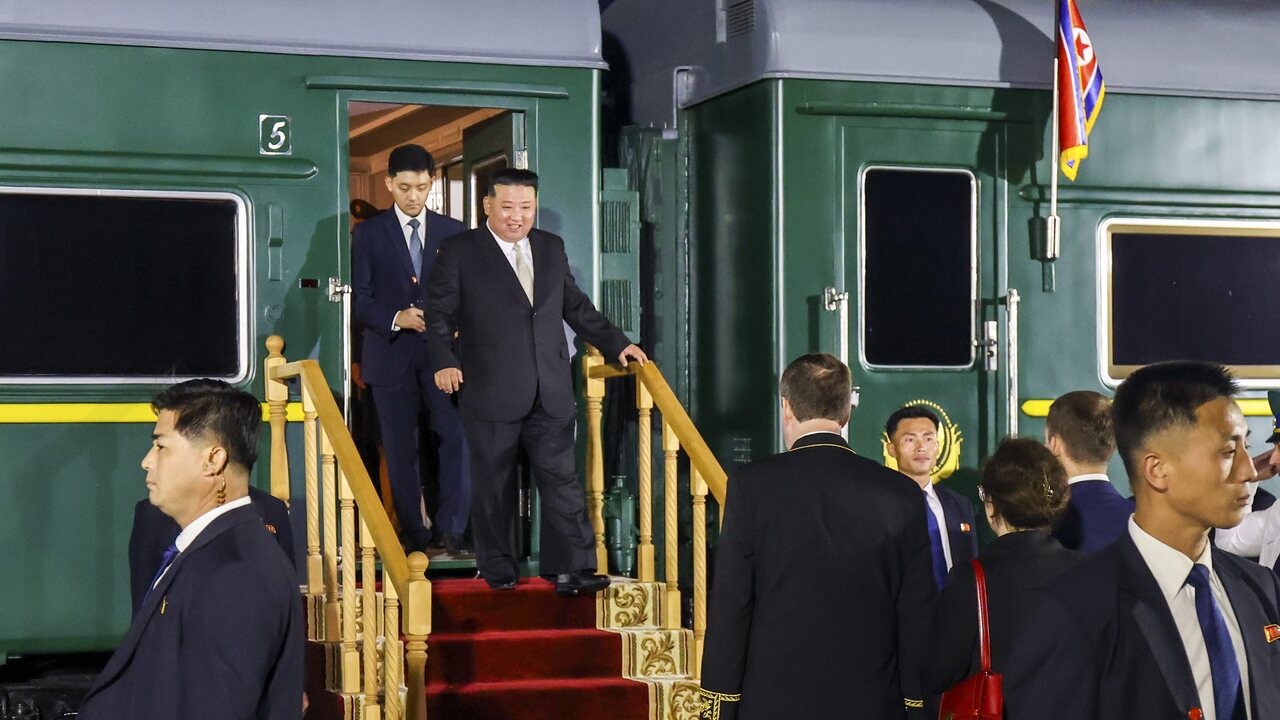 Kim Čong-un počas cesty do Ruska zaujal obrneným vlakom. Ako to v ňom ...