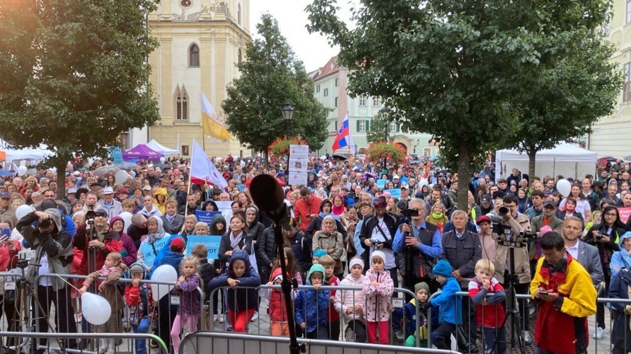 V Bratislave sa konalo zhromaždenie. Cieľom bolo, aby sme si vážili ...