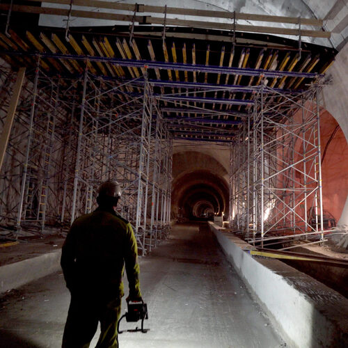 VIDEO: Čoskoro otvoria najväčší tunel na Slovensku. Pozrite si unikátne ...