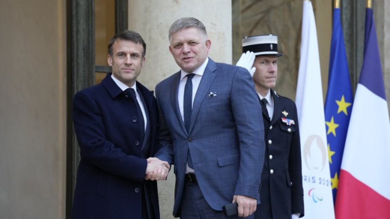 Fico na samite o Ukrajine v Paríži: Nepadlo ani slovo o mieri. Macron ...