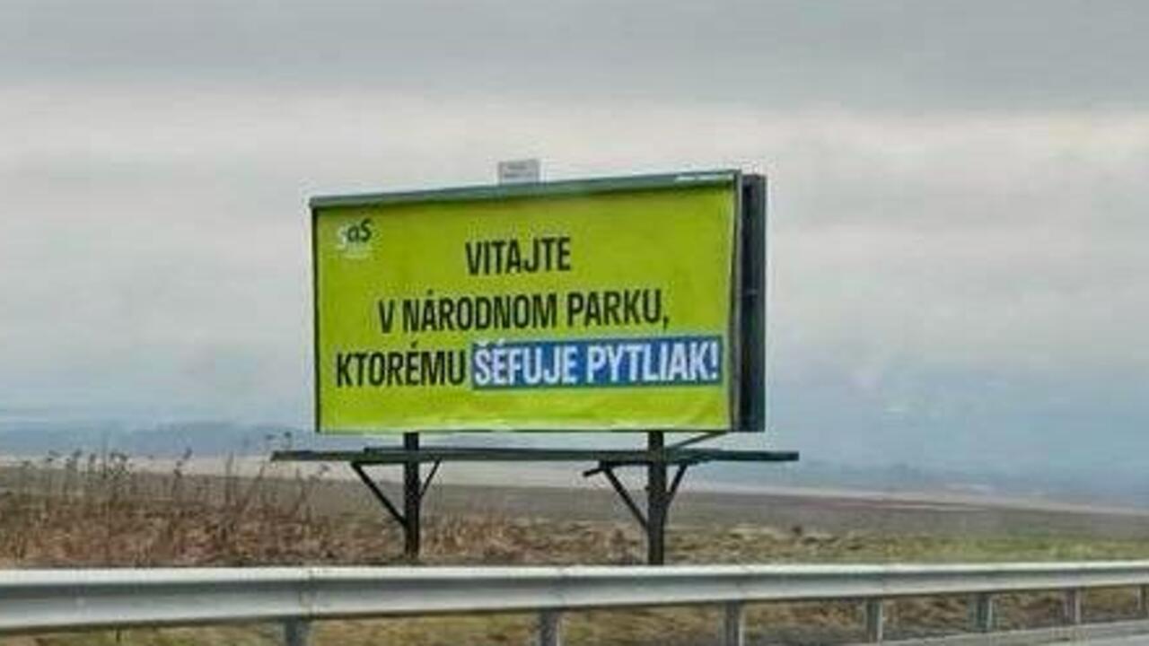 Vitajte v národnom parku, ktorému šéfuje pytliak, píše sa na bilbordoch ...