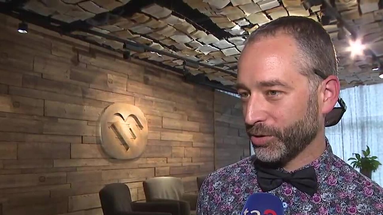 Román napísaný mužom. Peter Rúfus mladší krstil svoju novú knihu | ta3