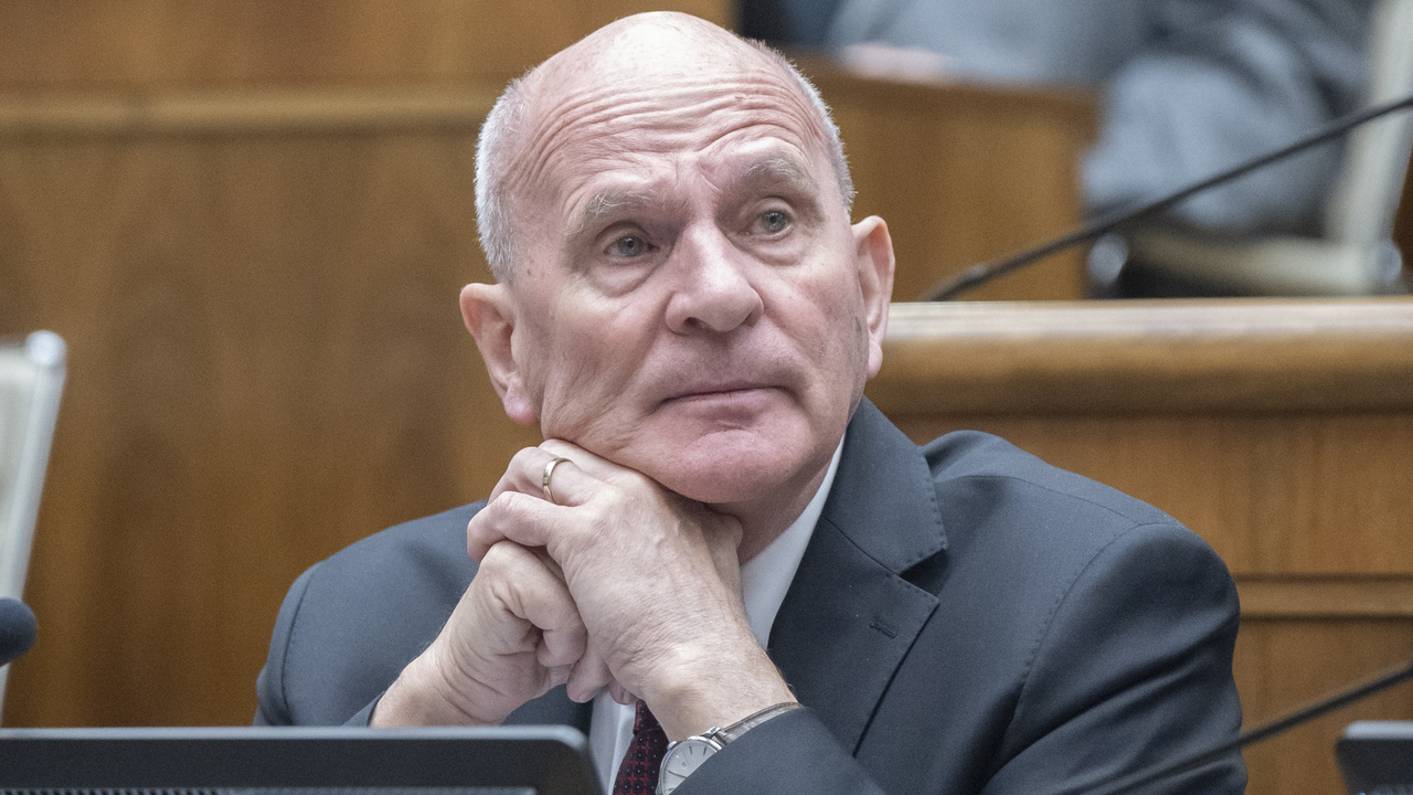 Koalícia sa nevie dohodnúť na novom šéfovi parlamentu. KDH ponúka člena ...