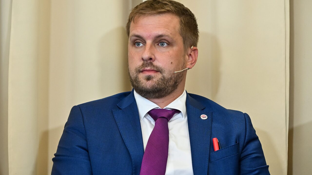 Premiér podal prezidentovi návrh na vymenovanie nového ministra ...