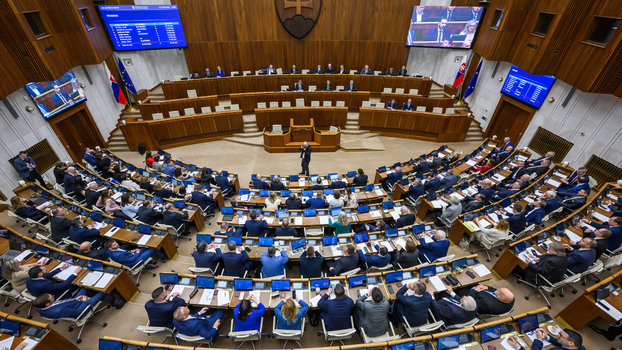Parlament by sa mal dozvedieť meno svojho nového predsedu už v stredu ...