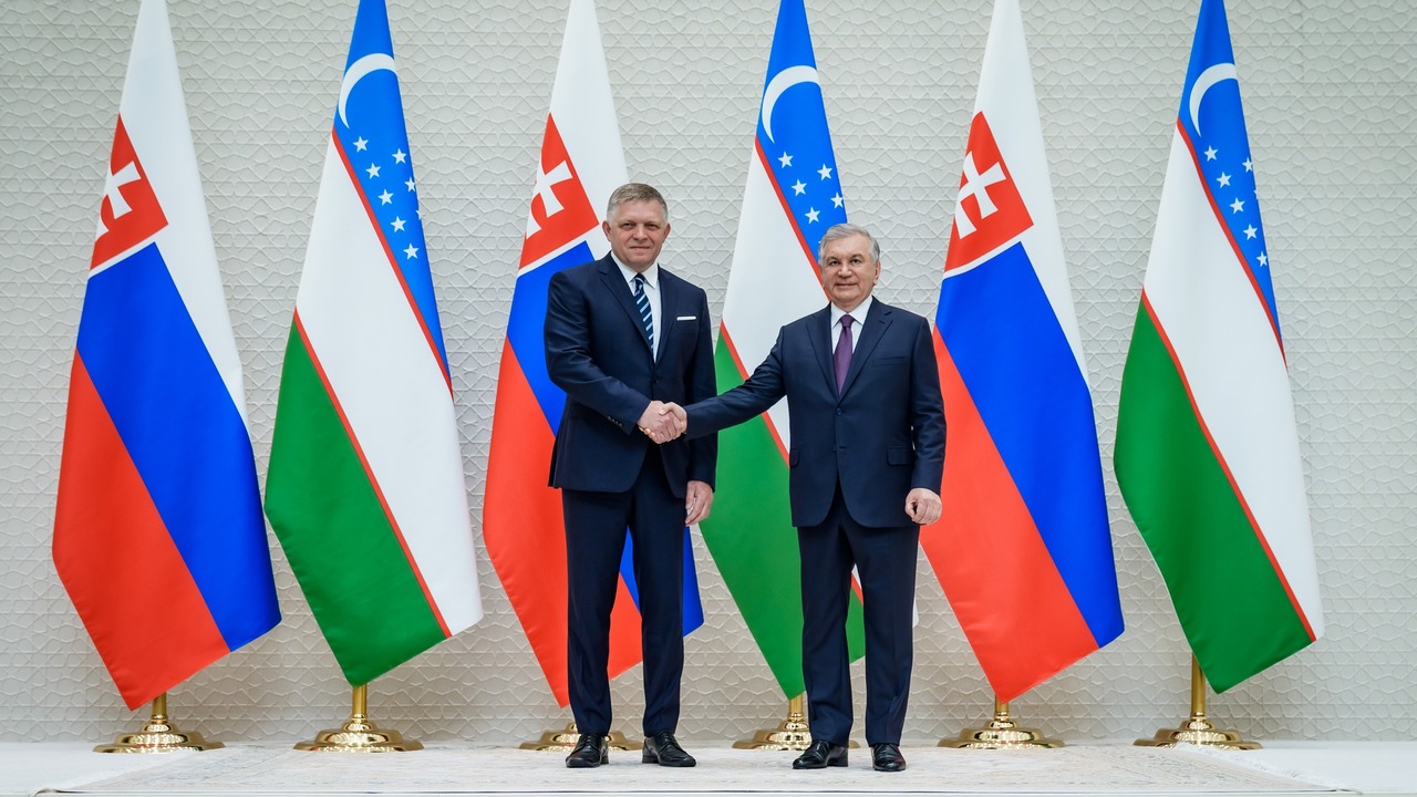 Fico v Uzbekistane hovoril o zmene nášho politického systému. Chválil ...