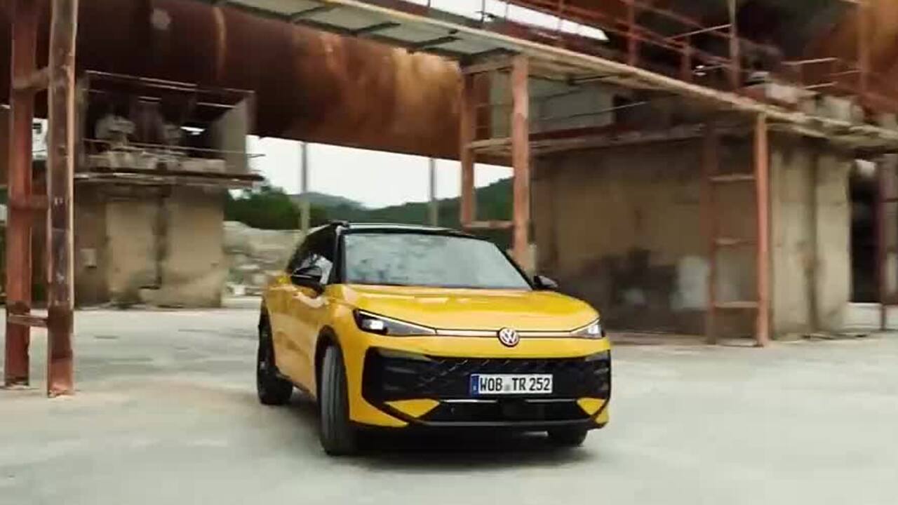 Všetko, čo vonia benzínom aj elektrinou – Autosalón Nitra 2025 | ta3