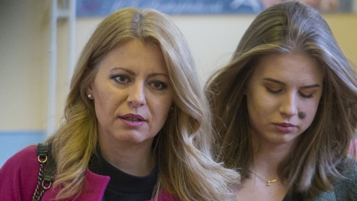 Emma Čaputová v luxusných šperkoch. Prezidentkina dcéra spolupracuje s ...