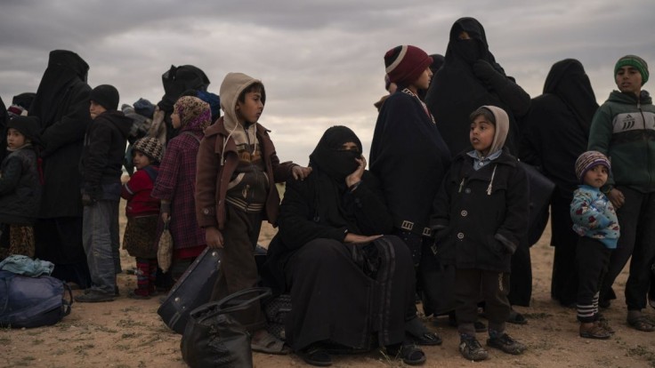 Pred devastujúcou vojnou v Sýrii znova utekajú ľudia, utečenci sa chcú ...