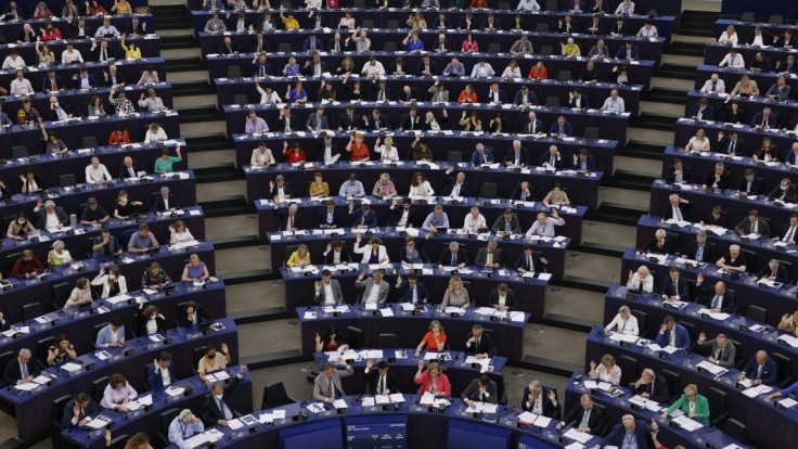 Europarlament schválil návrh pravidiel na lepšiu ochranu kritickej ...